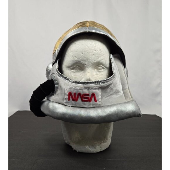 Elope | Other | Nasa Astronaut Helmet Costume Hat For Adults By Elope ...